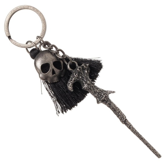 Bioworld | Accessories | Harry Potter Voldemort Keychain Advanced ...
